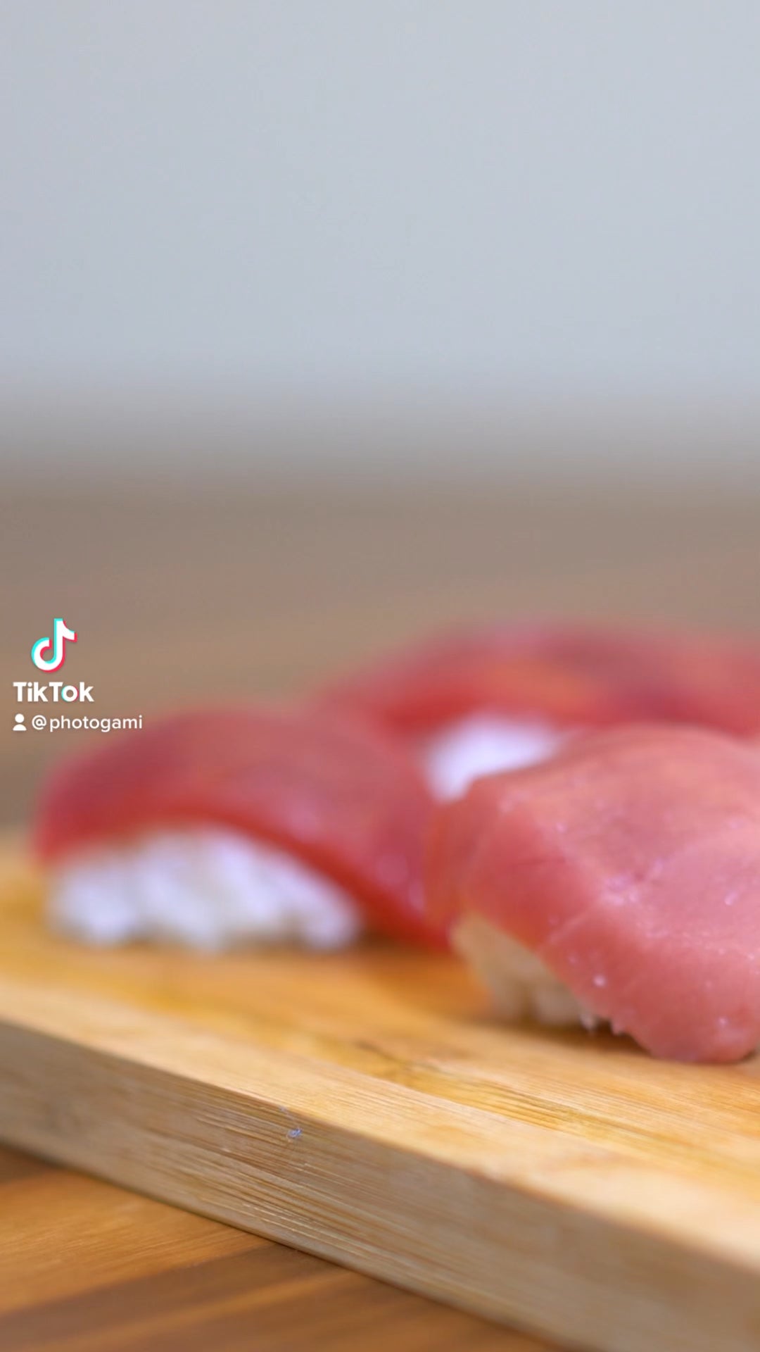Akami Tuna Nigiri - Lonely Japan