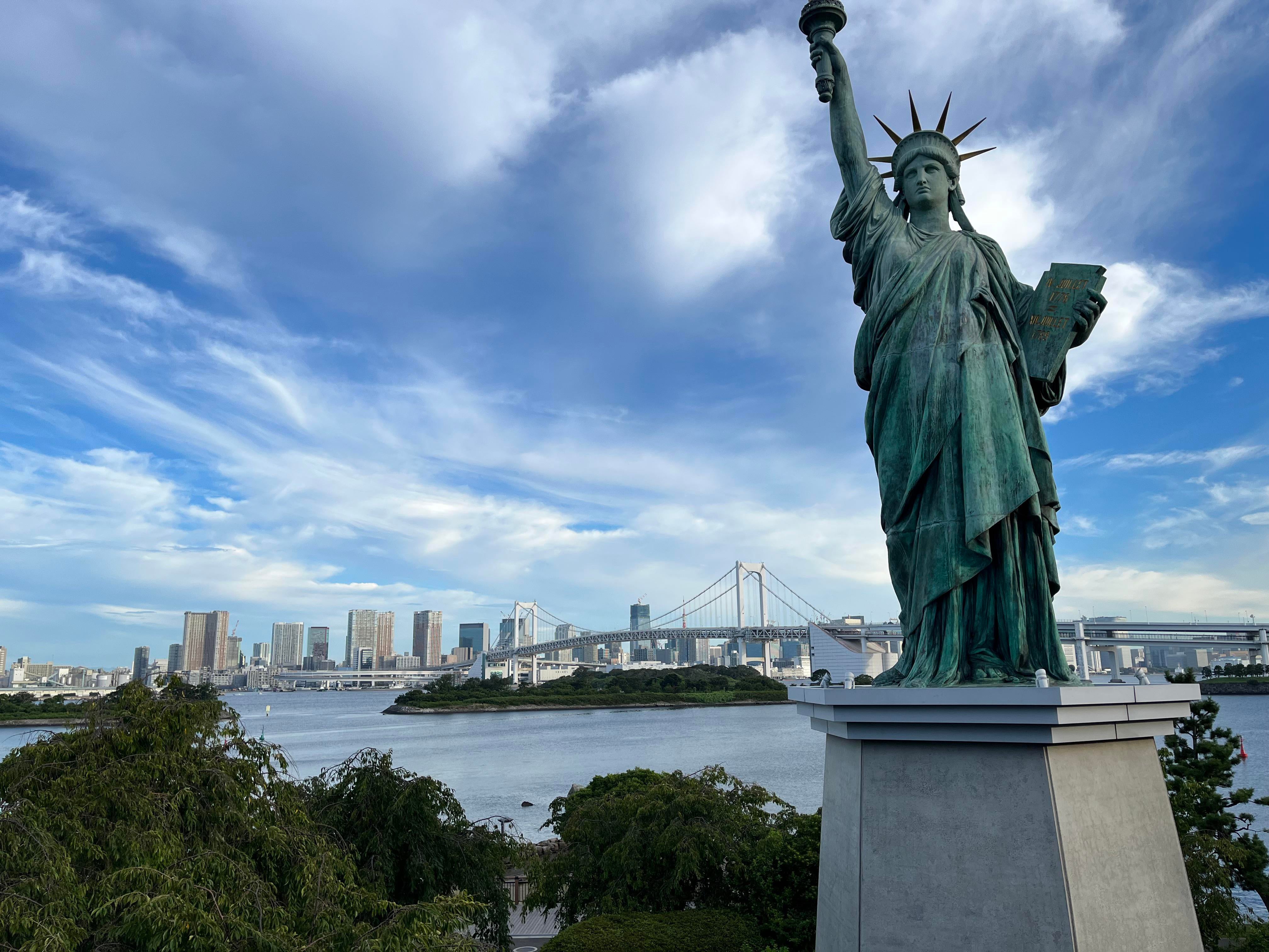 Odaiba island - Lonely Japan