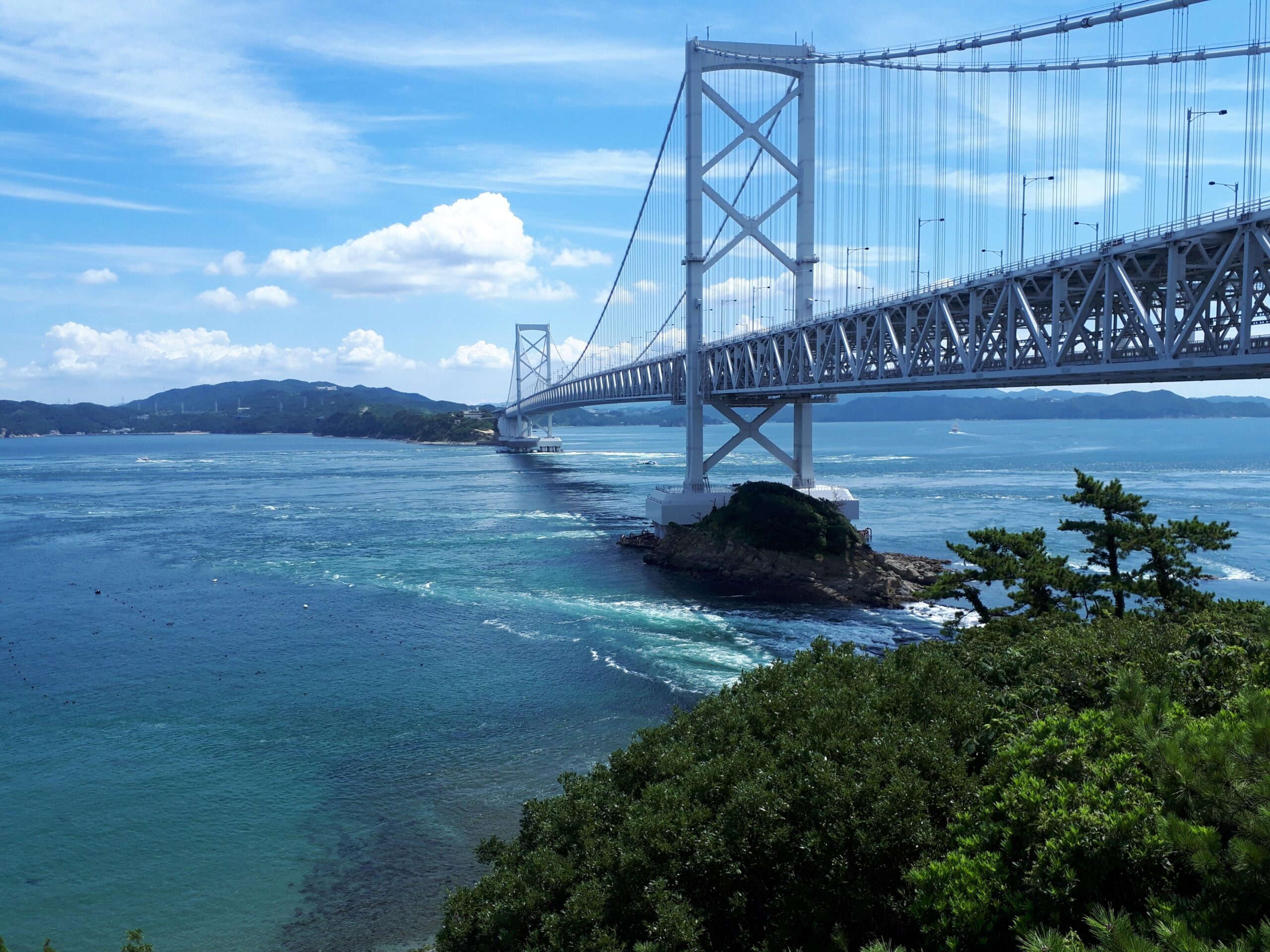 The Ō-Naruto Bridge connecting Naruto, Tokushima with Awaji Island ...