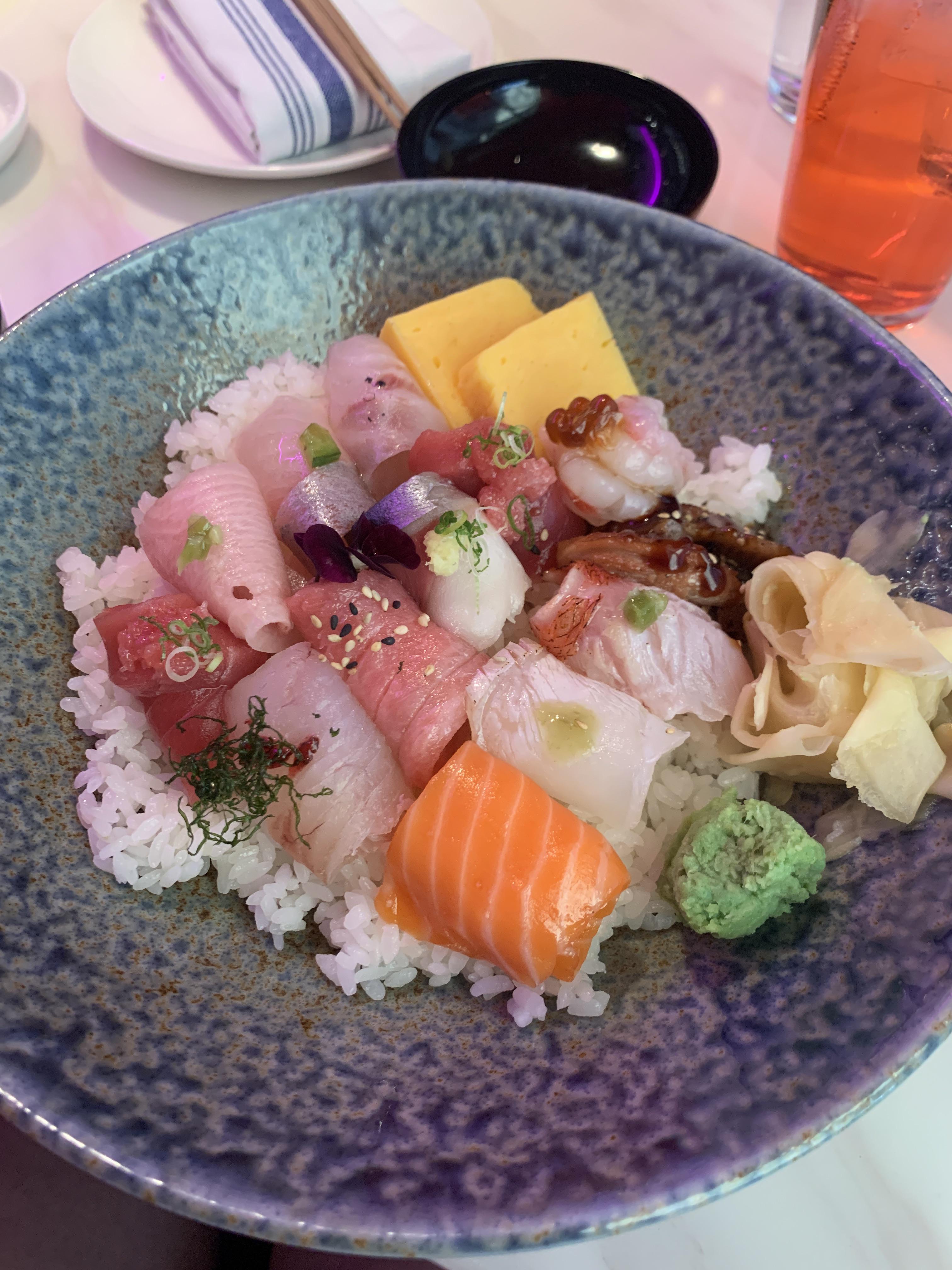 Best Chirashi- each piece is different and so so good - Lonely Japan