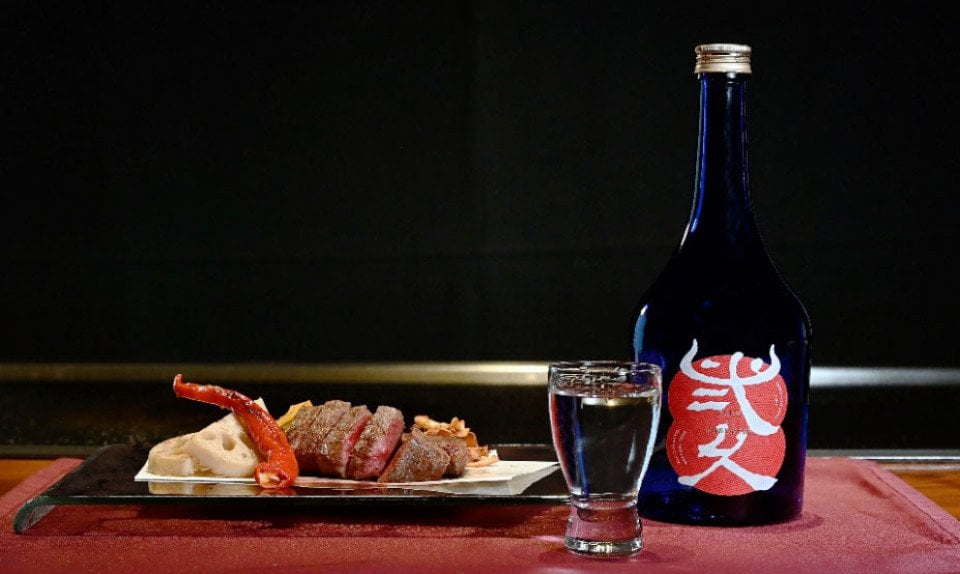 Sake exports set record high, fueled by younger brewers - Lonely Japan