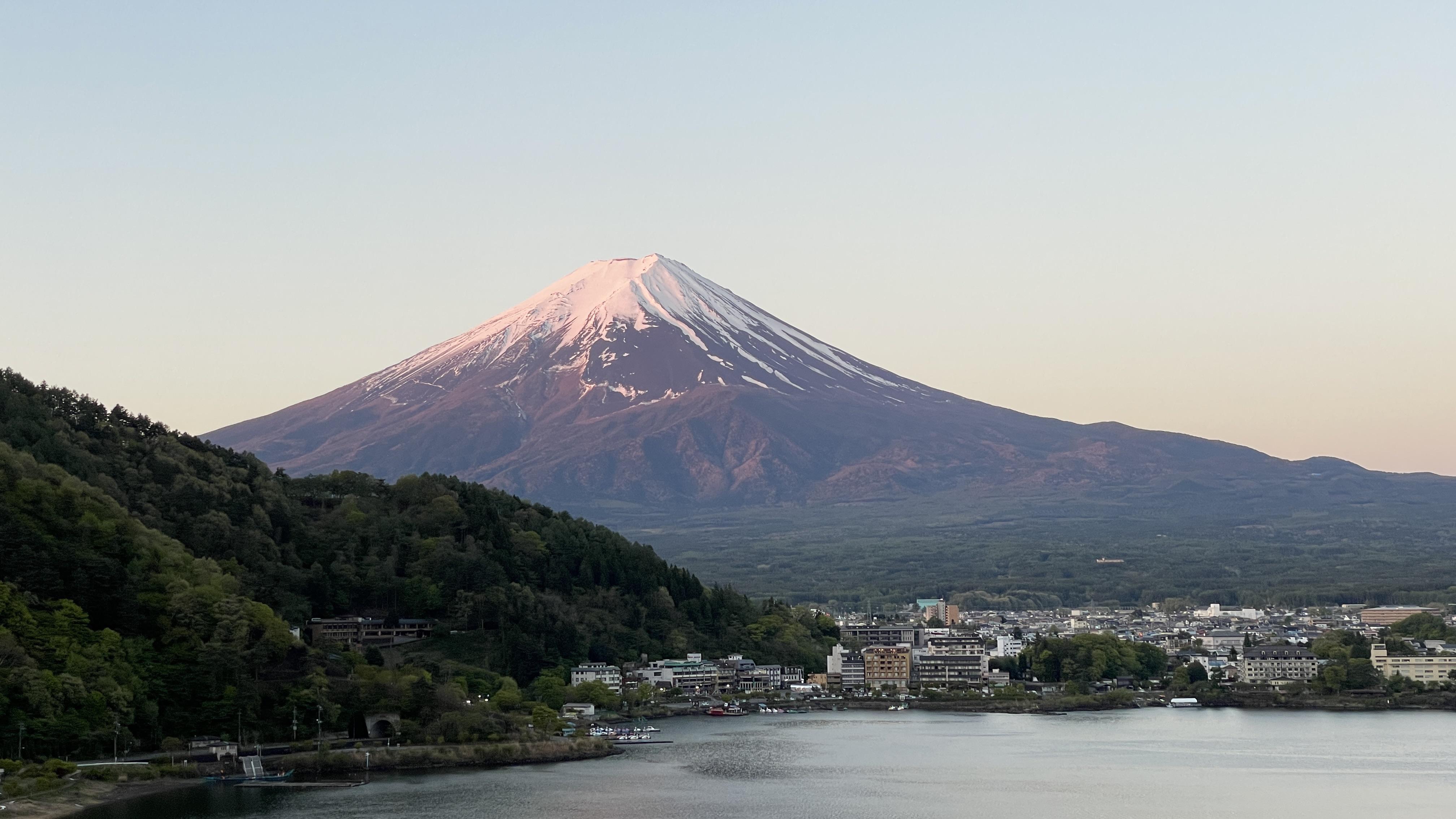 Fujisan - Lonely Japan