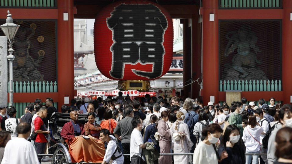 Golden Week holiday crowds up 95% in Japan cities on COVID recovery ...