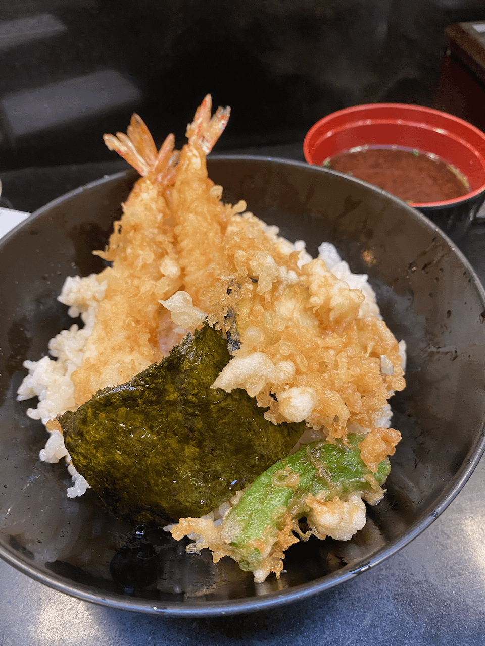 Ten-don (上天丼) at Tentei (天亭) in Osaka - Lonely Japan