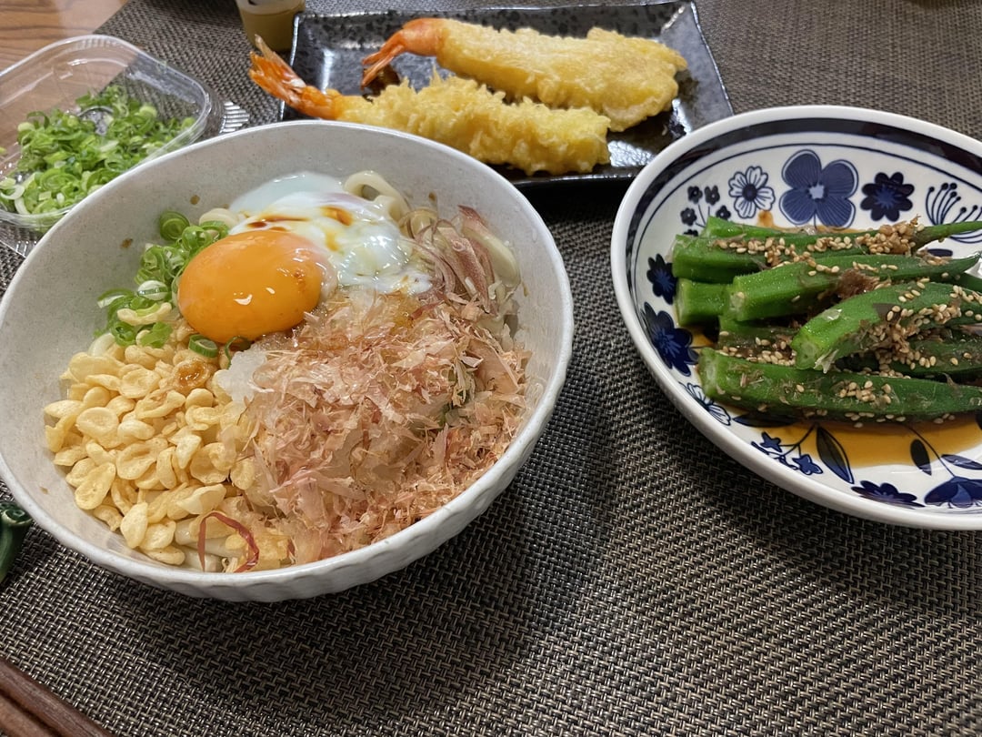 A satisfying bukkake session at home - Lonely Japan